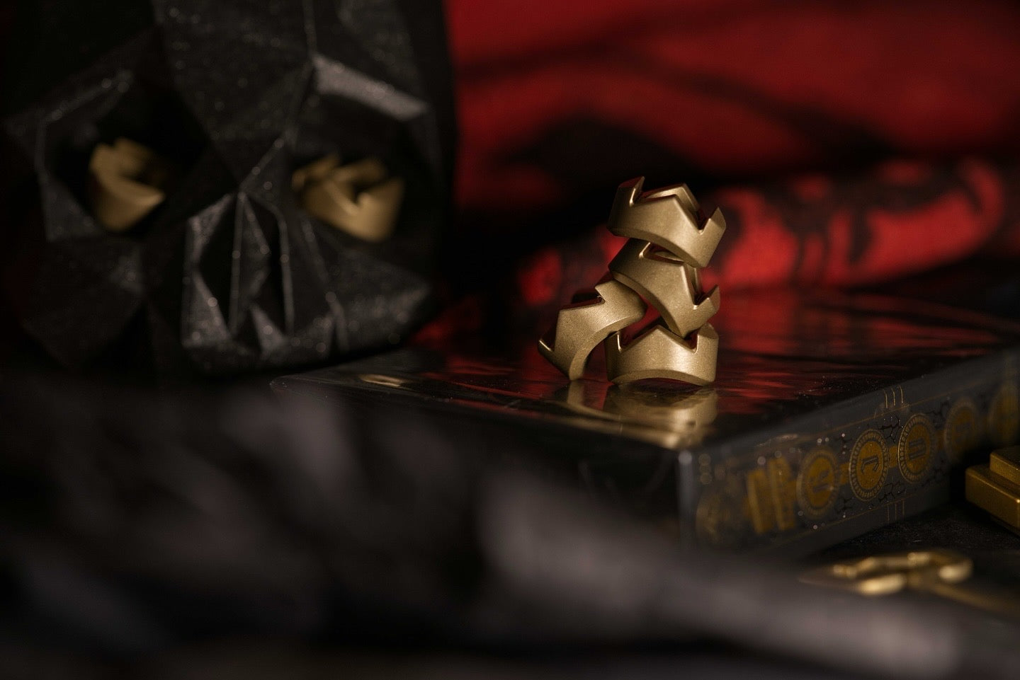 Crown | Brass – Wyste